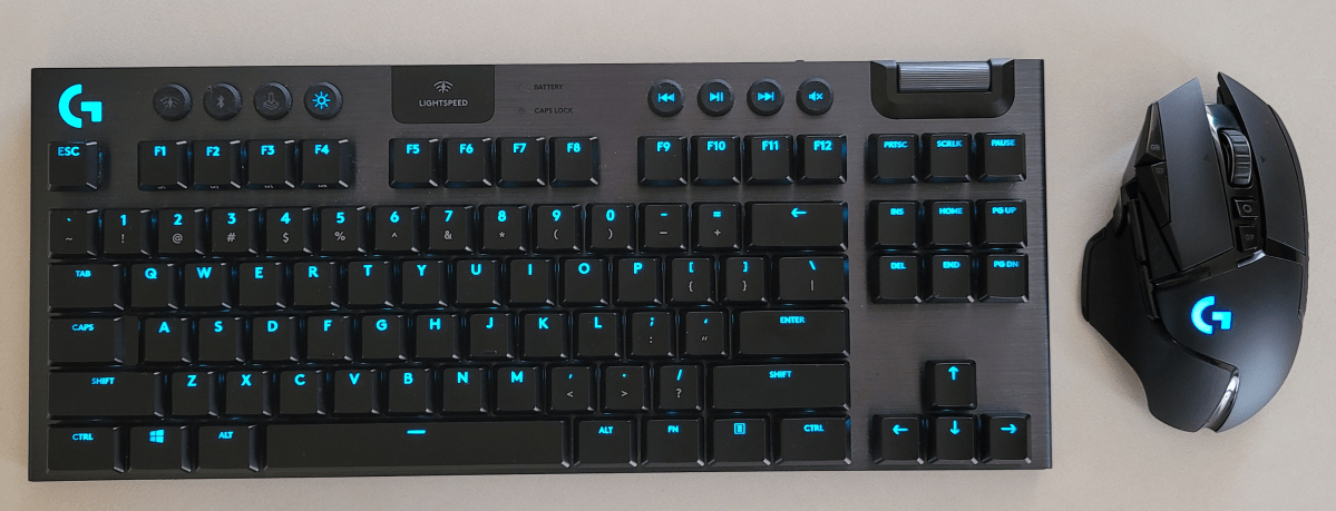 Couch Gaming Perfection with the Logitech Lightspeed G915TKL Keyboard ...